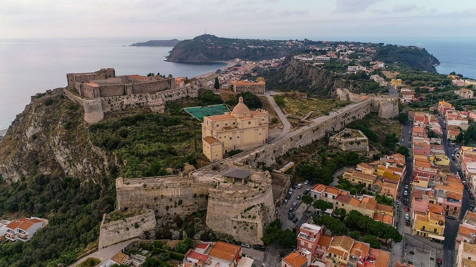 Port of Milazzo - Porti dello Stretto